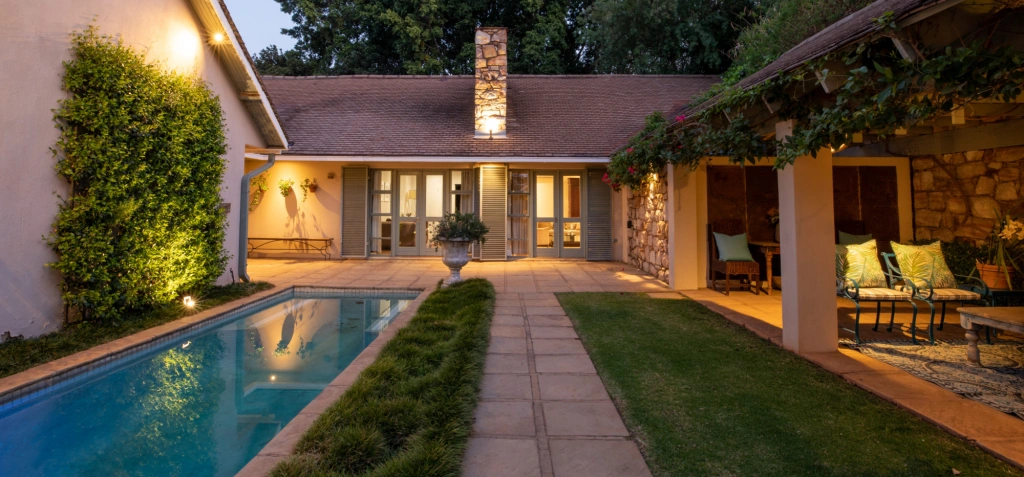 Chic stays: The Parkwood Boutique Hotel - Caffeine & Cashmere